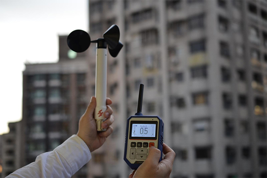 Wireless Anemometer for Mobile Crane Engineering Construction Machinery